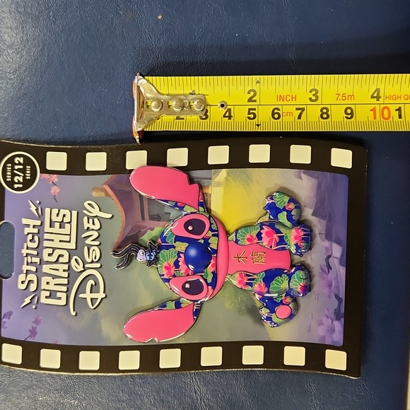 Disney | Jewelry | New Disney Stitch Pin Large Beautiful Pin For ...